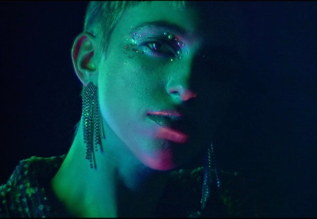 Fanny Texier Tells Her Sister's Coming-of-Age Story in 'Unattached'