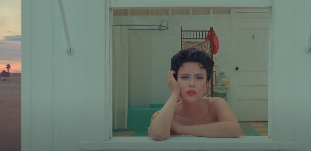 Asteroid City Trailer: A UFO Arrives in the Desert in the Latest From ...